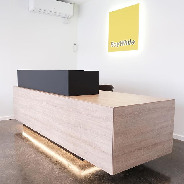 Jazz Reception Desk – Applied Furniture